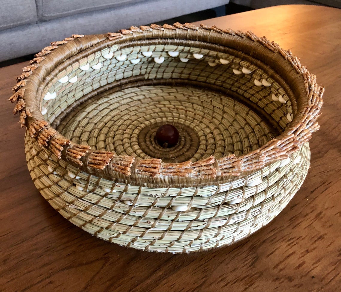 EVERGREEN ELEGANCE Hand Woven Pine Needle Basket With Rustic Cluster ...