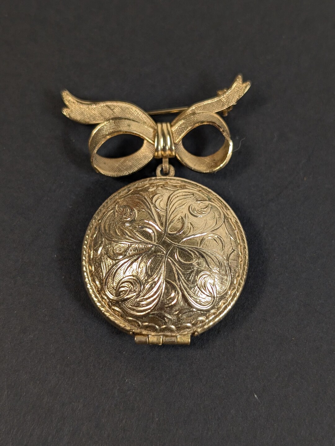 Vintage Locket Brooch Pin - Gold Tone Bow Round Locket - Etsy