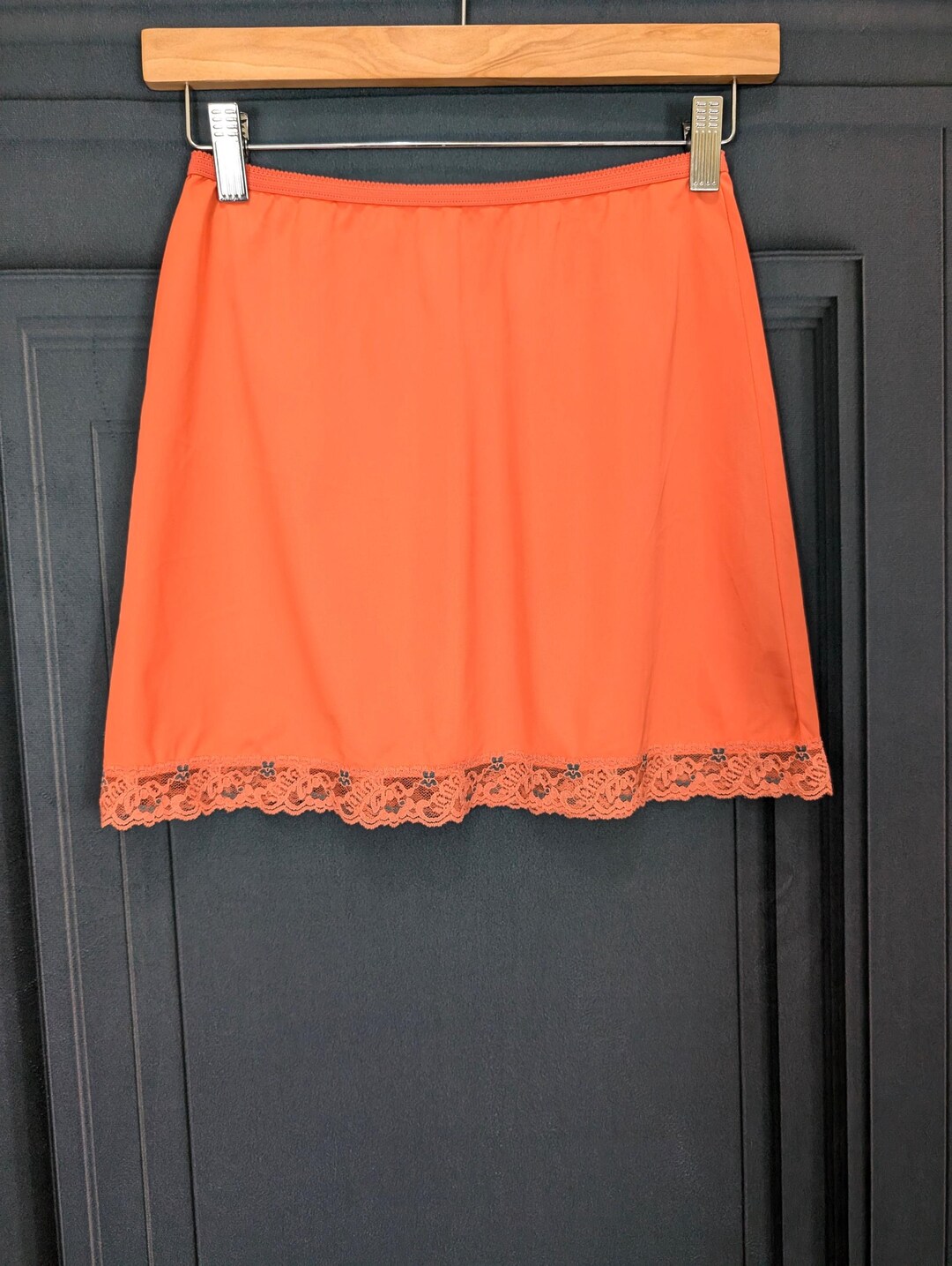 Vintage Peachy Pink Mini Half Slip With Lace Border - Ladies Size Small ...