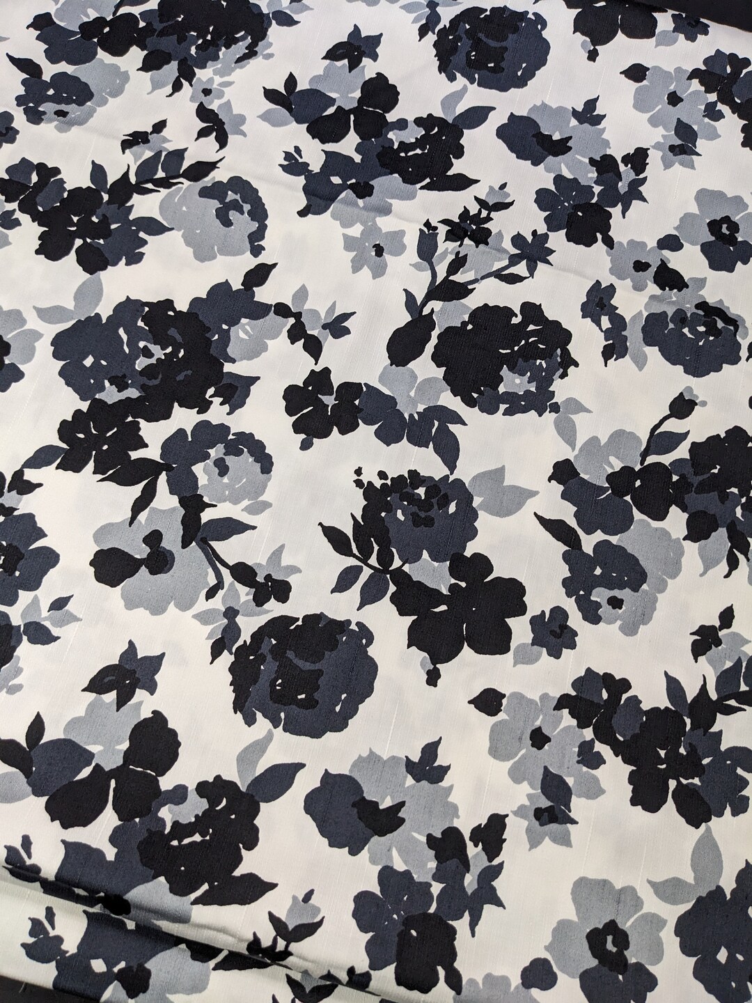Black and White Roses Print Fabric - Mid Century Style Large Print ...