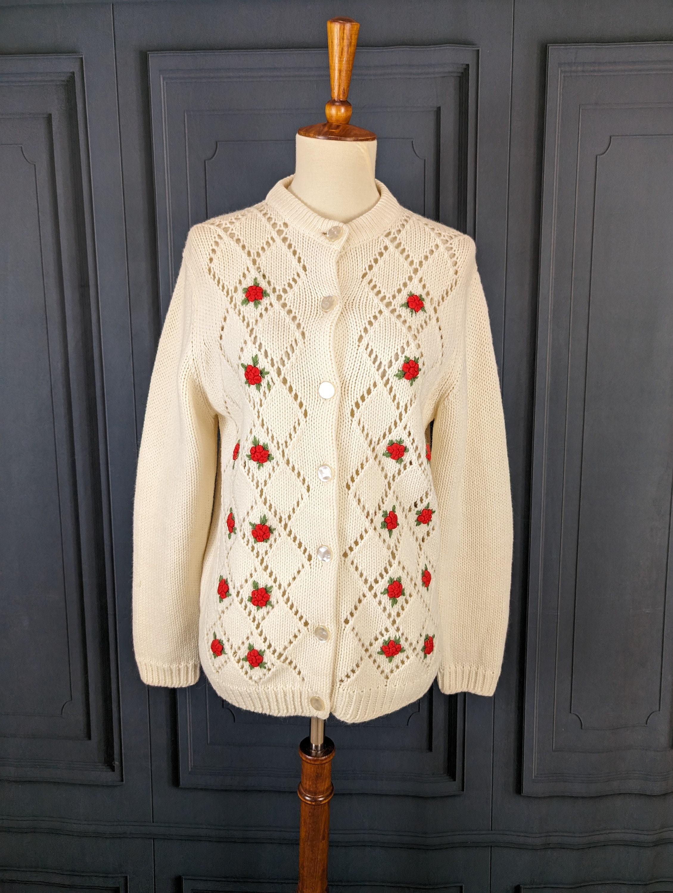 Vintage Embroidered Lace Roses Appliqued Sweater - Size Vintage Embroidered Lace Roses Appliqued Sweater - Size