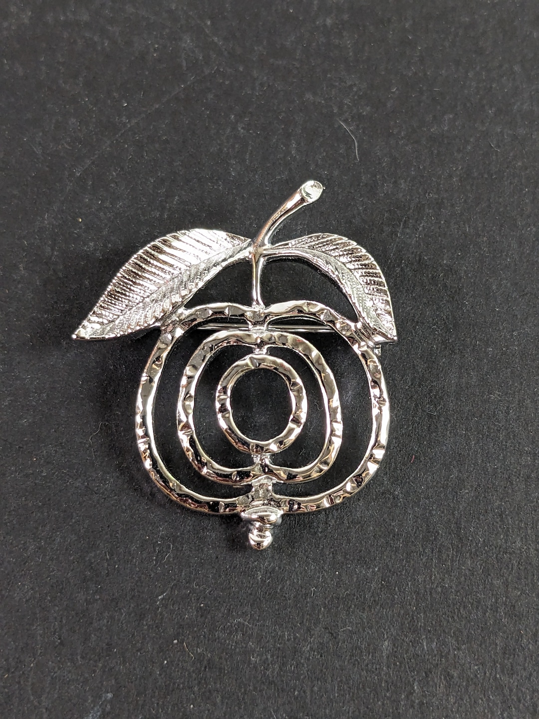 Vintage Sarah Coventry Apple Pin - Silver Tone Mod 60's 70's Jewelry - Etsy