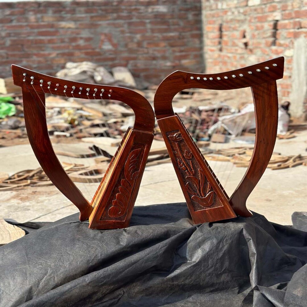 Scottish Rosewood Lyre Harp 12 String in Different Style - Brown Irish ...
