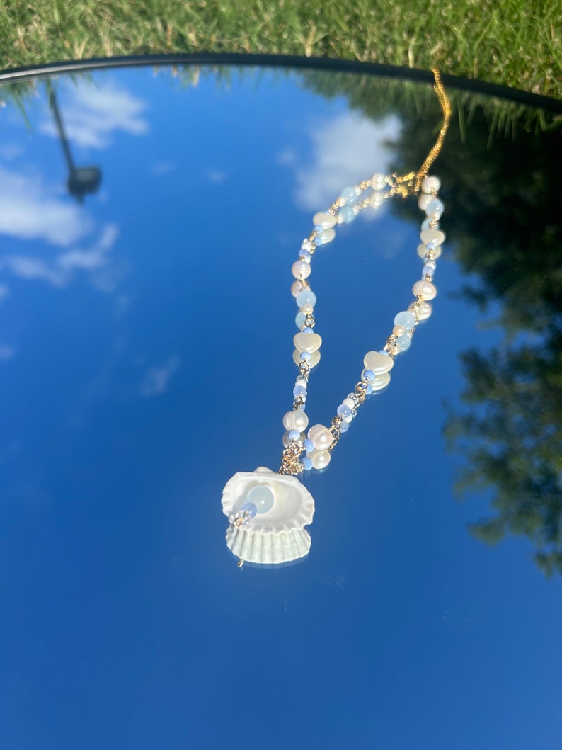 Beachy Coconut Girl Coquette Shell Necklace - Etsy