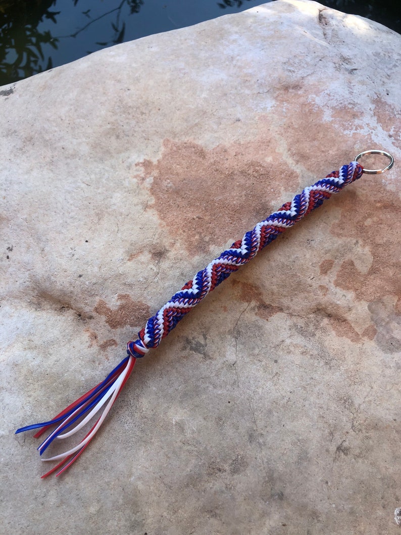Made to Order 4 String Switch Back Handmade Boondoggle Gimp Rexlace ...