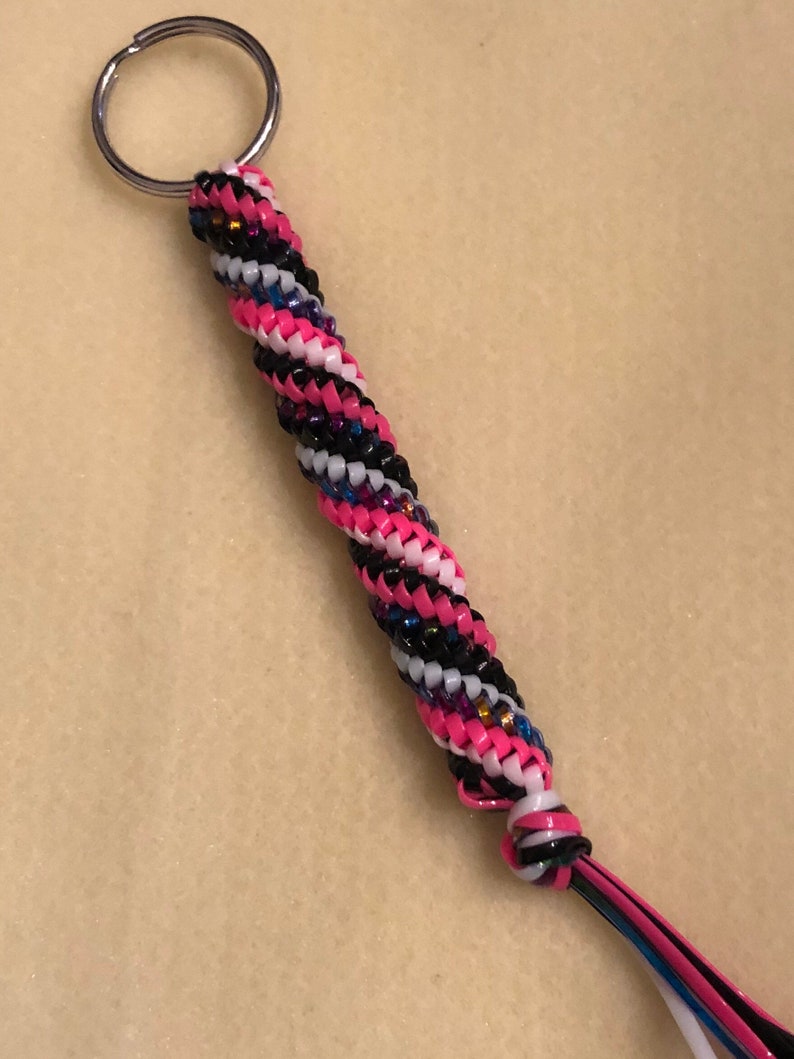 Ready to Ship Woven Keychain Rexlace Plastic Lace Scoubidou Scoubi ...