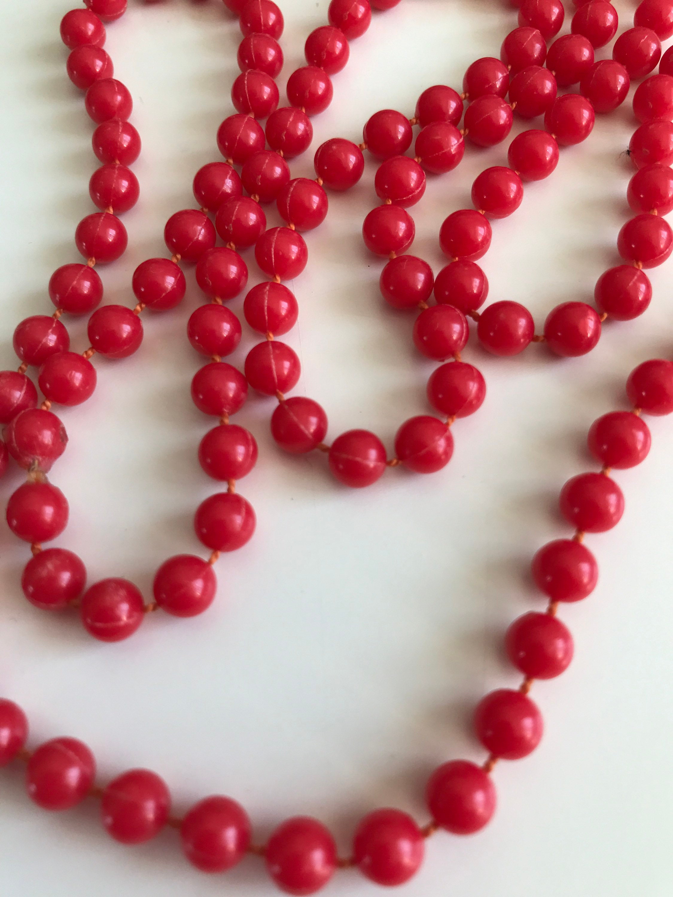 Vintage Necklace Bright Red Plastic Beads Costume Jewelry - Etsy