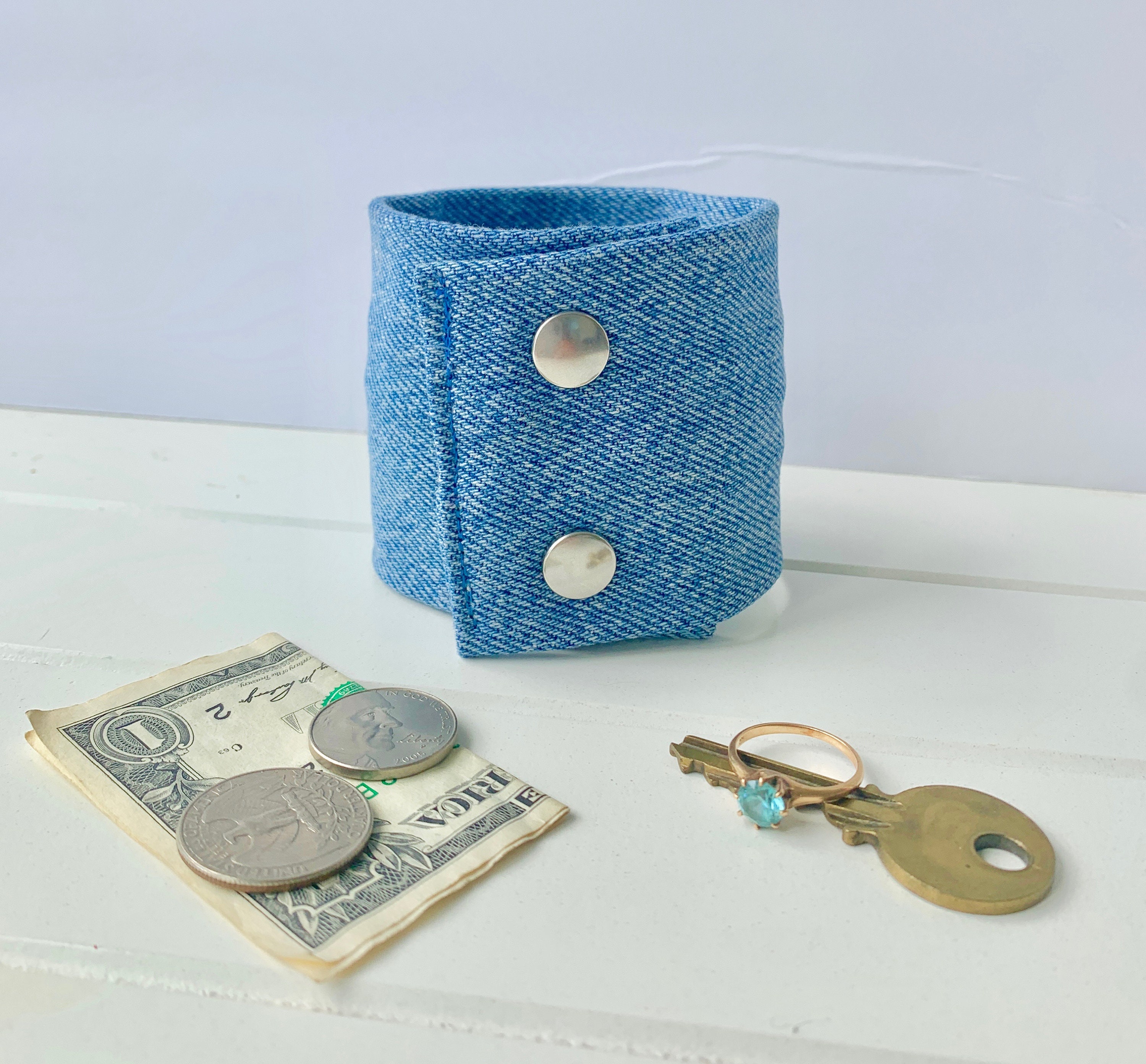 Mens Wrist Wallet Cuff- "secret Stash" - Hide Your Cash, Key, Health ...