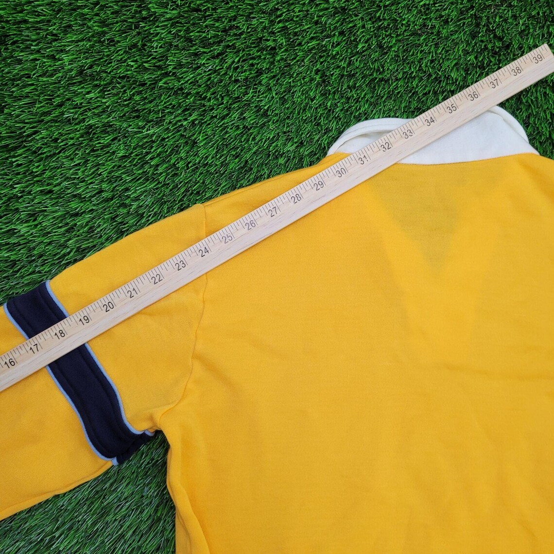 Retro MOD Aesthetic Streetwear Medium 21x22 Yellow - Etsy