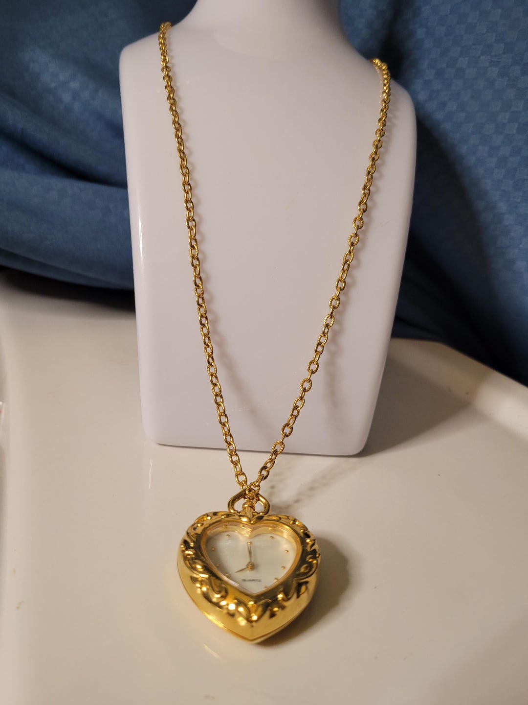 Signed Avon's Heart-shaped Mother of Pearl Pendant Pocket Watch 32 Gold ...