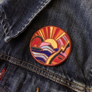 Circle Oasis - Iron on Patch - Etsy