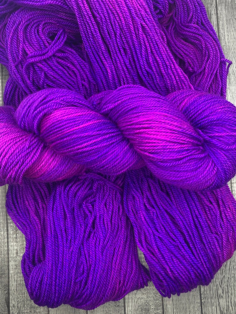 Violet Sky Semi-solid Yarn Hand Dyed Yarn Superwash Yarn | Etsy
