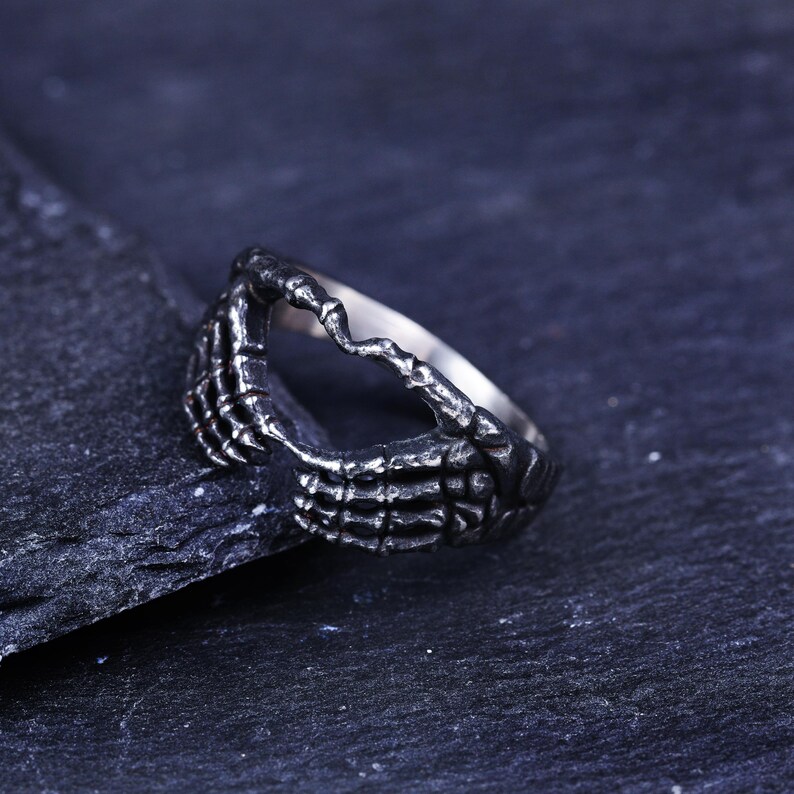 Gothic Skeleton Hand Rings Opium Y2k Rings Hip Hop Punk Rings Neutral ...