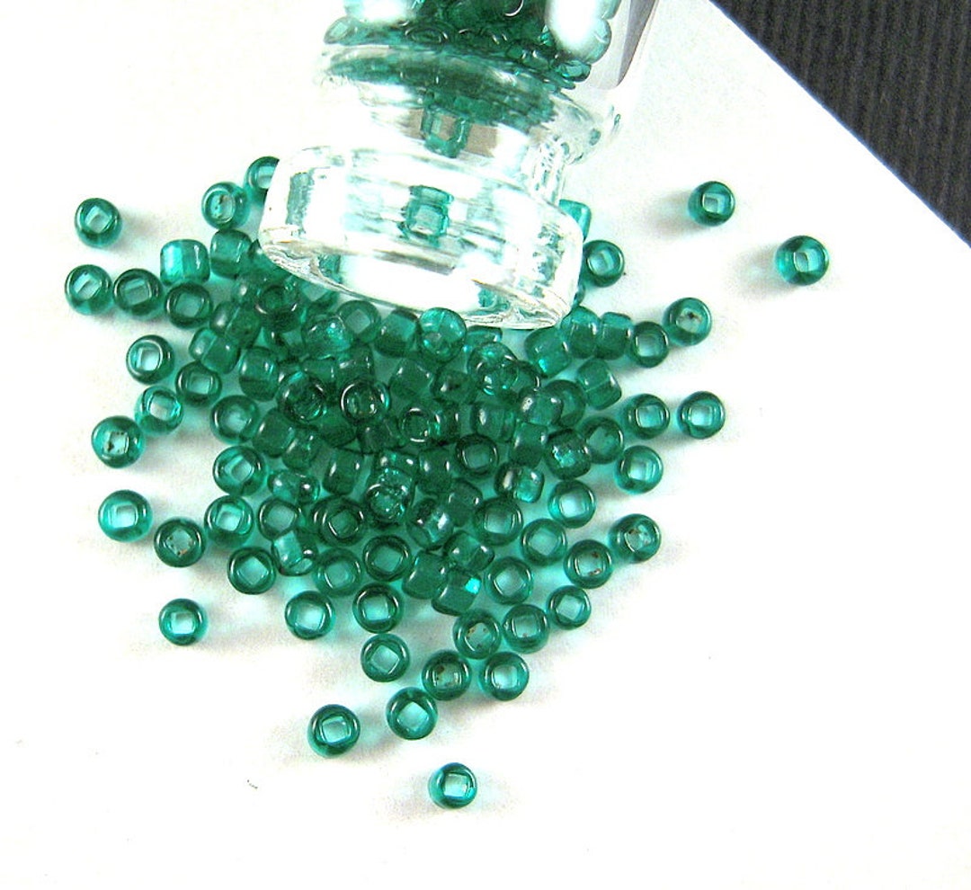 TINY Cool Menthol-green Antique Italian Glass Seed Beads 1.9mm Square ...