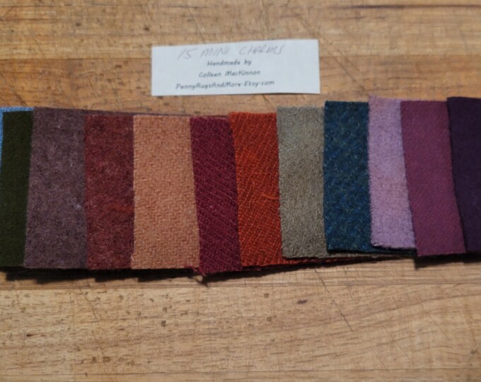 15 Mini Wool Charms PACK A - Etsy