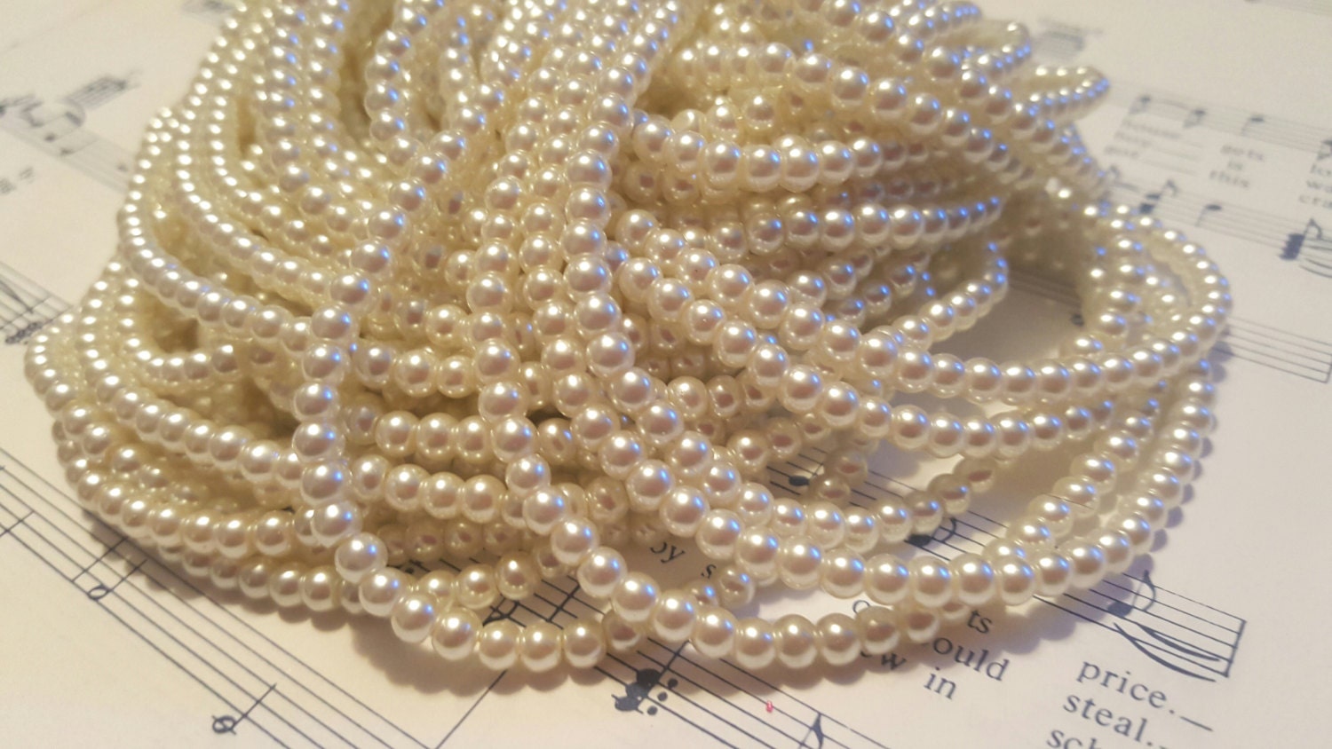 4mm Ivory Glass Pearls 200pcs. Ivory White Pearl Ivory - Etsy