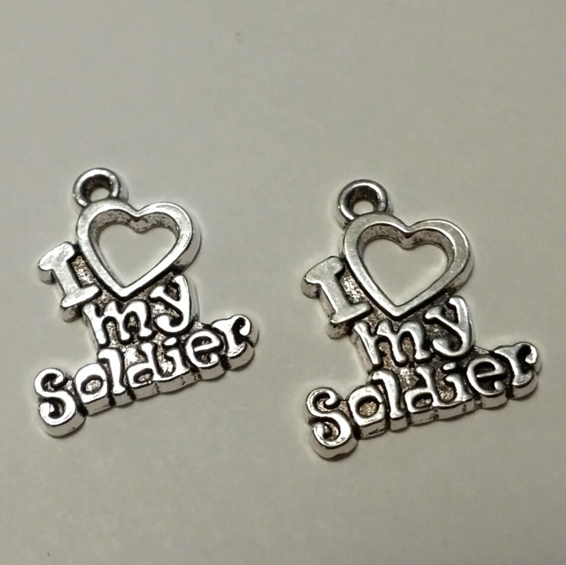 I Heart My Soldier - 10 Pcs. - Patriotic Charms - Silver Soldier Charms ...