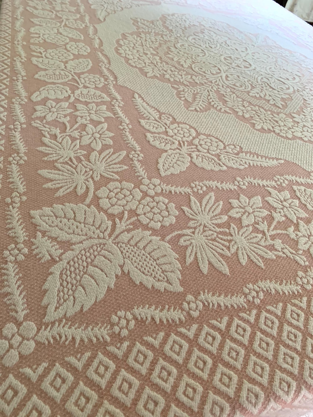 Colonial Rose Bedspread, Full Sized, Vintage JC Penney, Cotton - Etsy