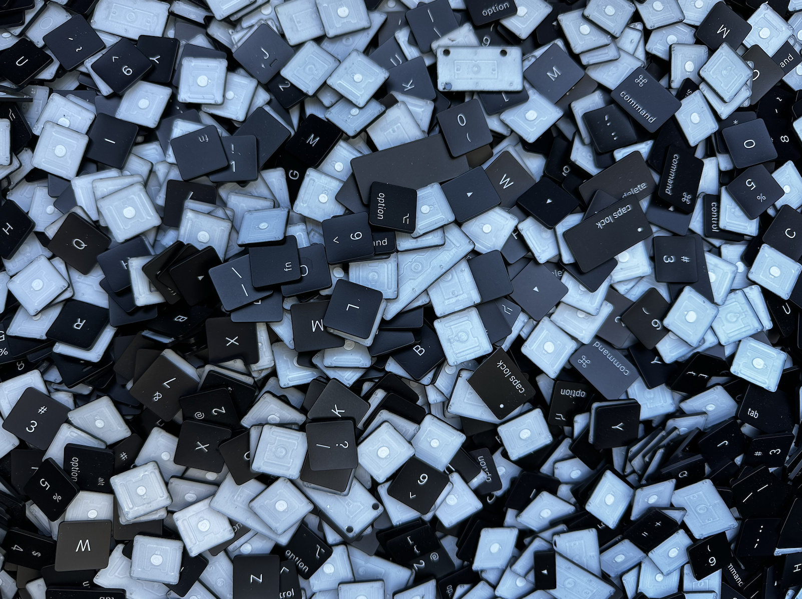 Bag of NEW Random Keyboard Keys for DIY Crafts (macbook Pro) 100+ - Etsy