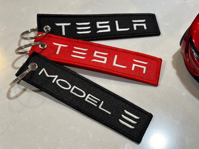 Remove Before Flight Tesla Model 3 Cloth Keychain - Etsy