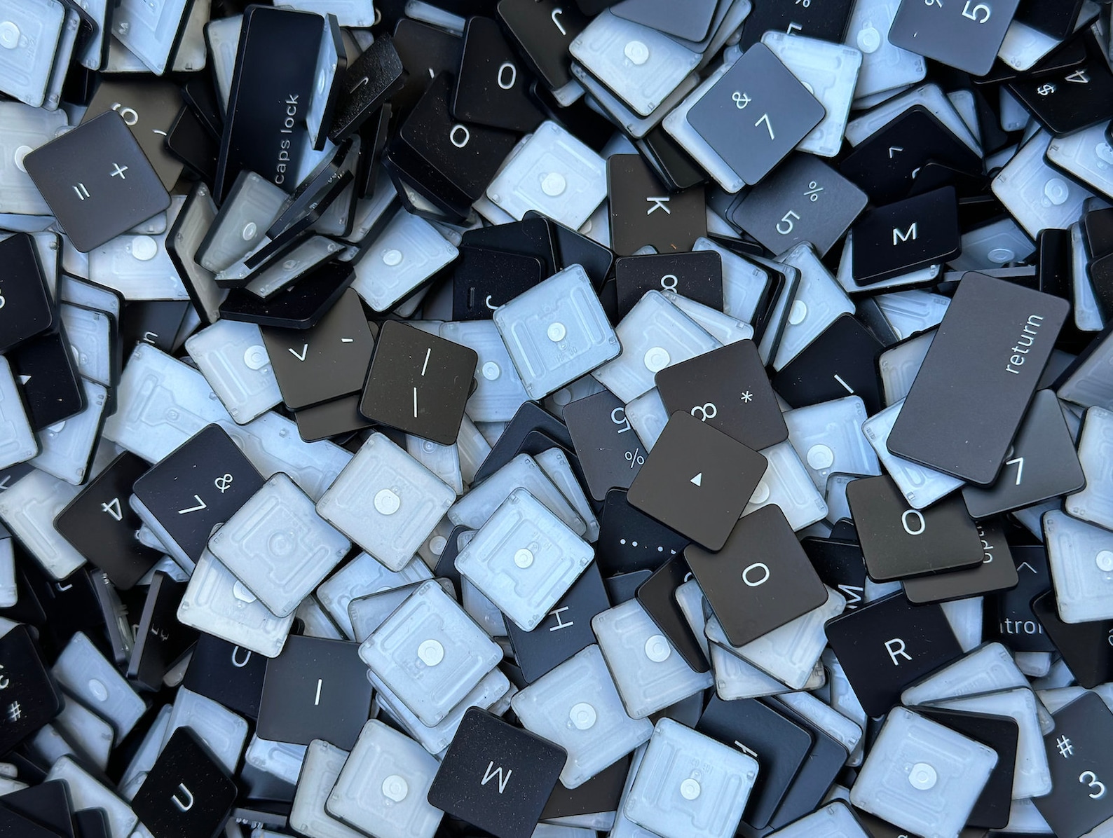 Bag of NEW Random Keyboard Keys for DIY Crafts (macbook Pro) 100+ - Etsy