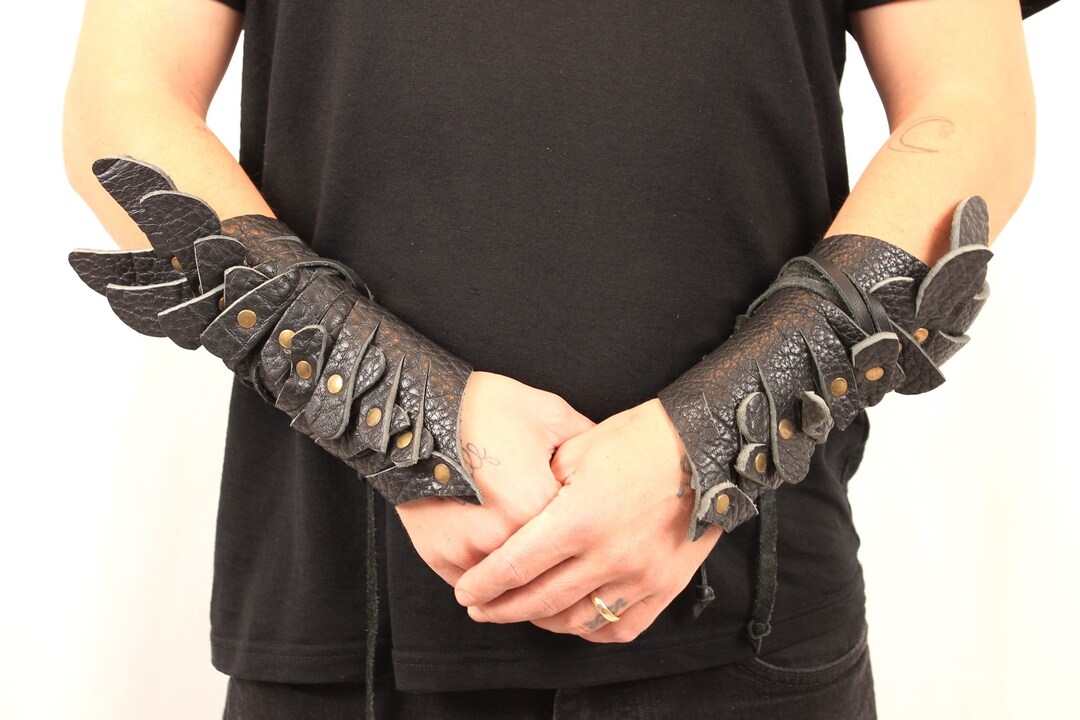 Wing Bracer - Handmade Black Leather Cuff - Etsy