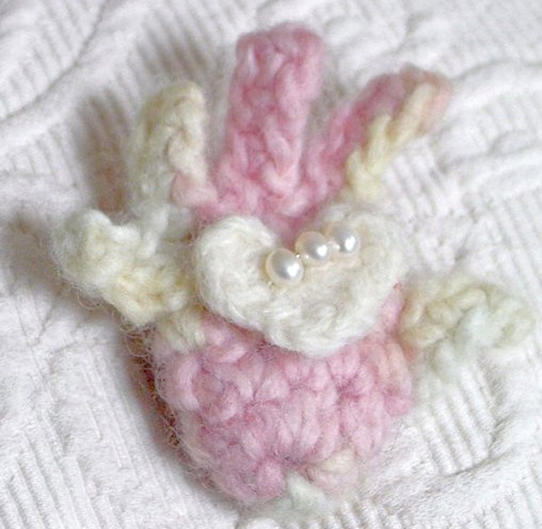 Heart in Hand Pin Number 2 - Etsy