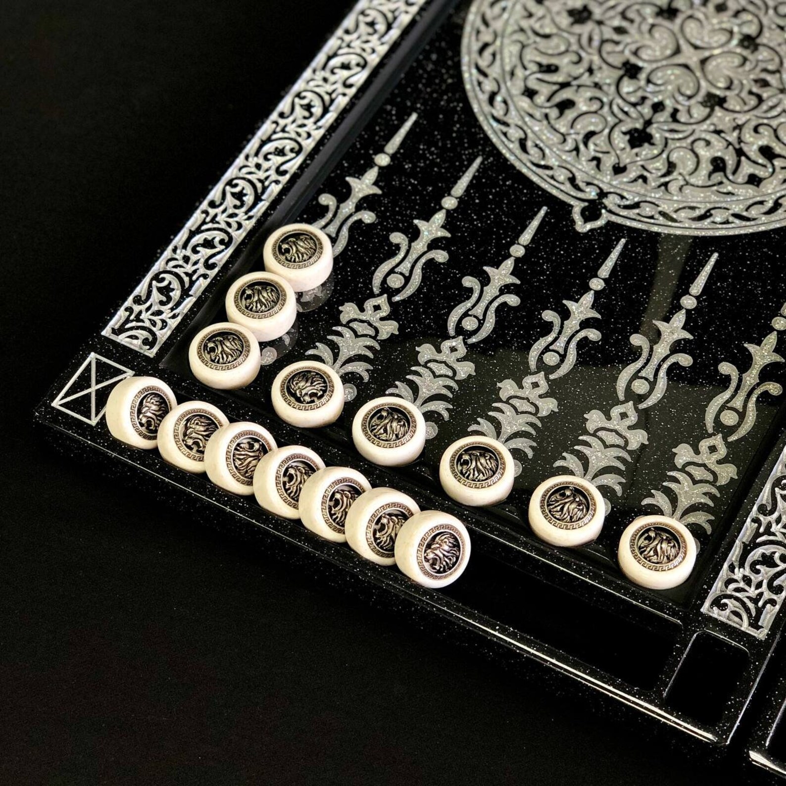 Acrylic Stone & Wood Backgammon Set LION Design, Stone Chips With Metal ...