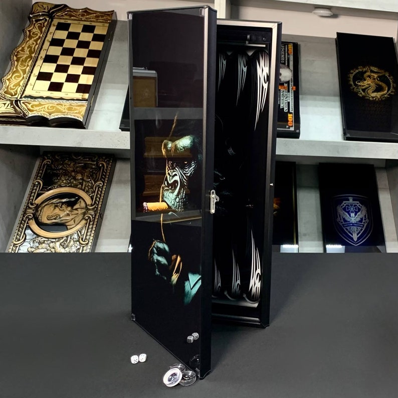 Luxury Glass Backgammon Set, Game Board MONKEY Gorilla Desigh ...