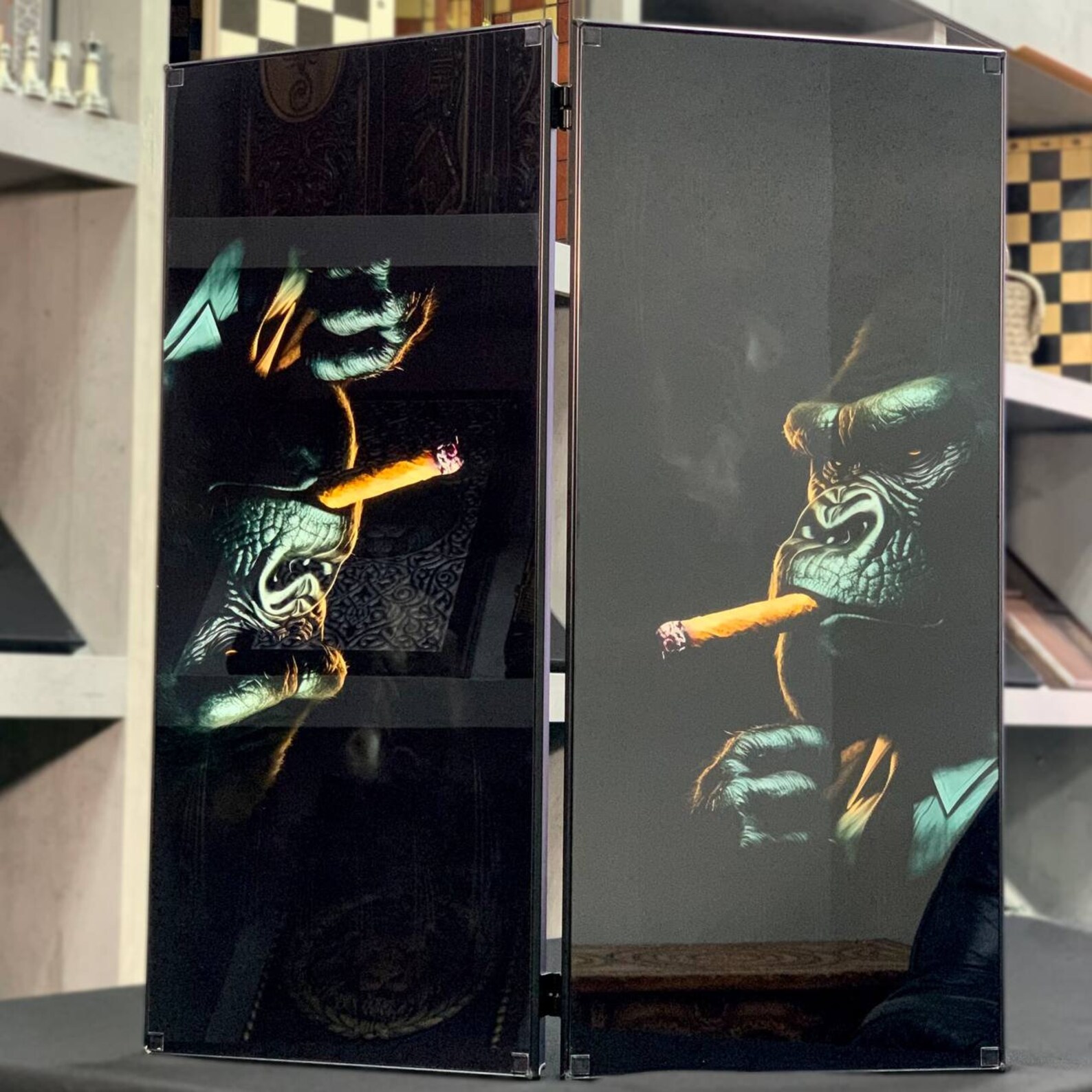 Luxury Glass Backgammon Set, Game Board MONKEY Gorilla Desigh ...