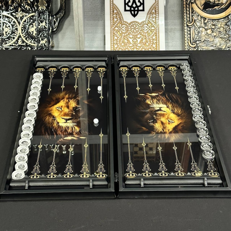 Luxury Glass Backgammon Set, Game Board LION Desigh, Backgammon Board ...