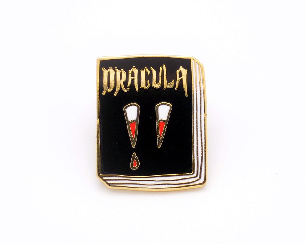 Book Pin: Dracula - Etsy