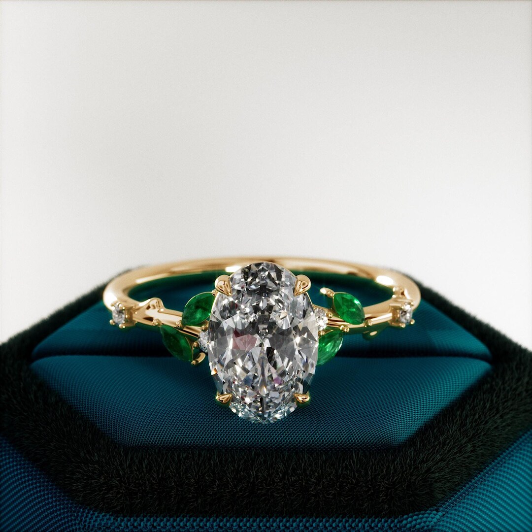 1.5 Carat Oval Lab Grown Diamond Engagement Ring: Emerald Marquise ...