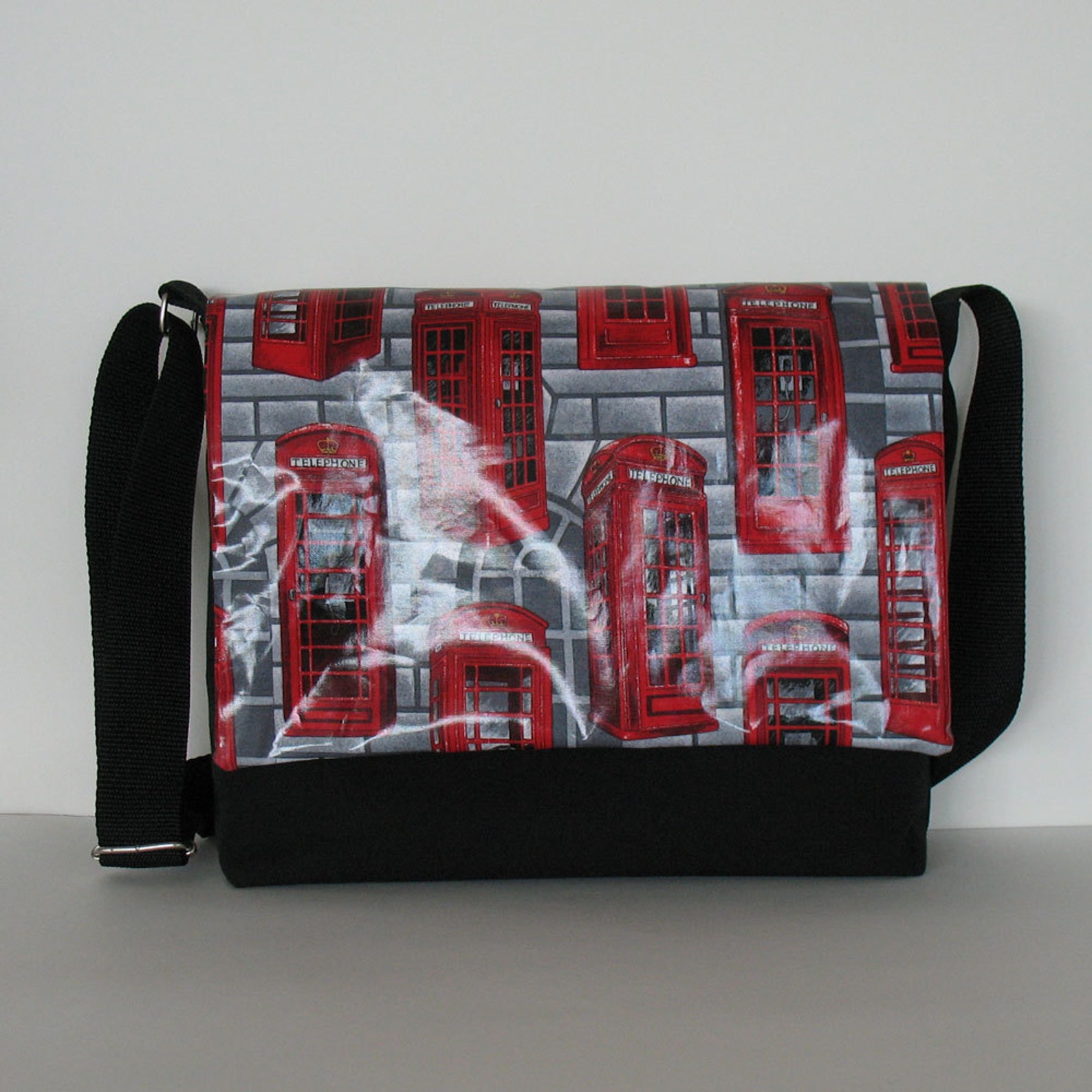 UK Phone Booth Canvas Messenger Bag: Black Crossbody Purse - Etsy