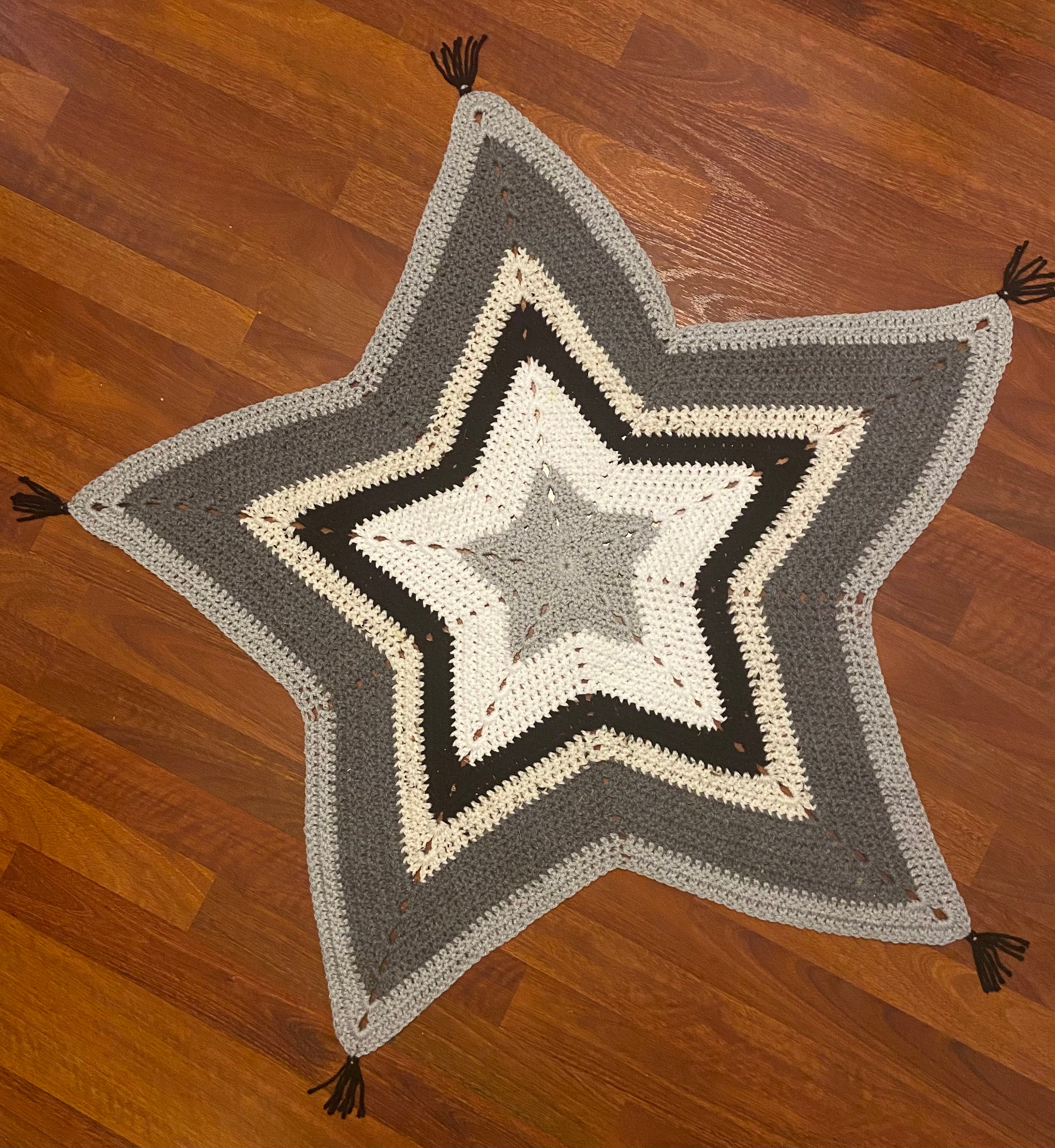 Crochet Star Rug, Crochet Rug, Handmade Decor, Crochet Star Decor, Star ...