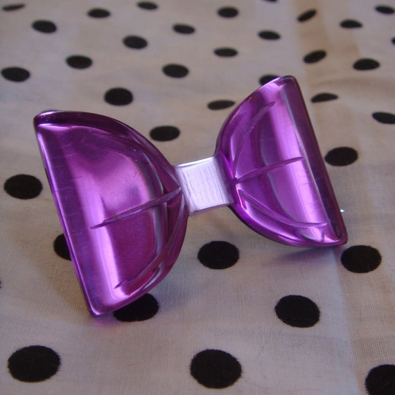 Items similar to Purple Gem Bow Ring on Etsy