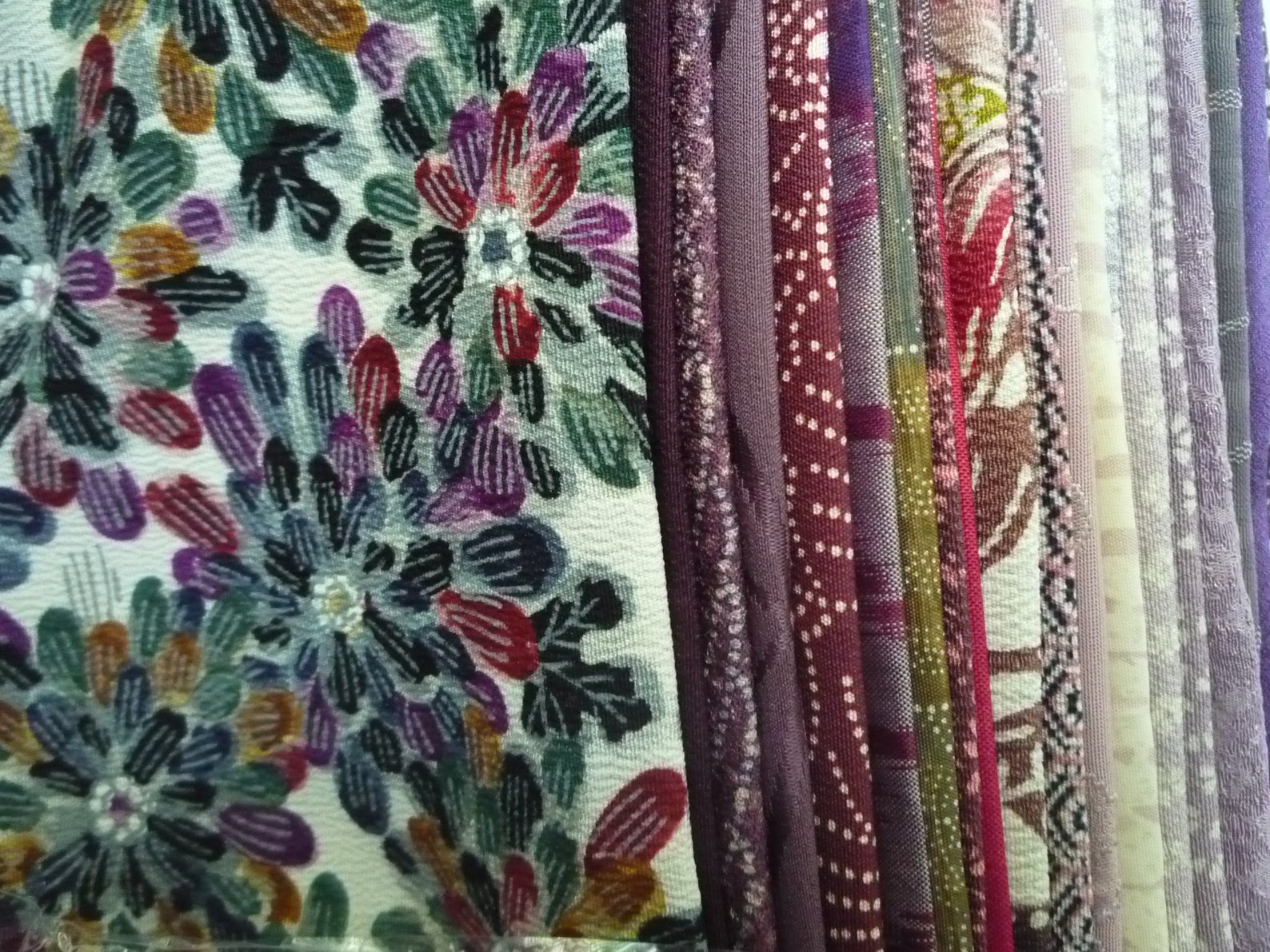 Purple Vintage Silk, Japanese Fabric 23 Scrap Remnants Set Bag Ship ...