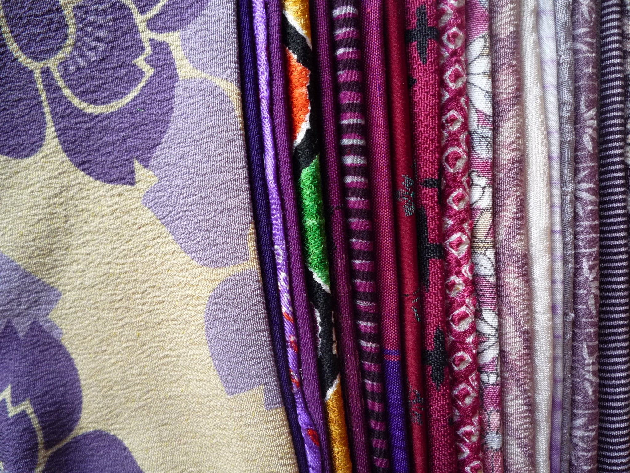 Purple Vintage Silk Japanese Fabric 23 Scrap Remnants - Etsy