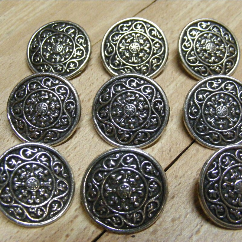 Silver Tone Buttons - Etsy