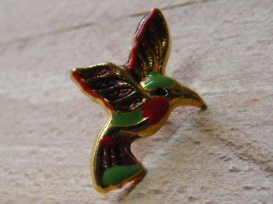 Hummingbird Enameled Brass Sculptural Button....lot #383 - Etsy