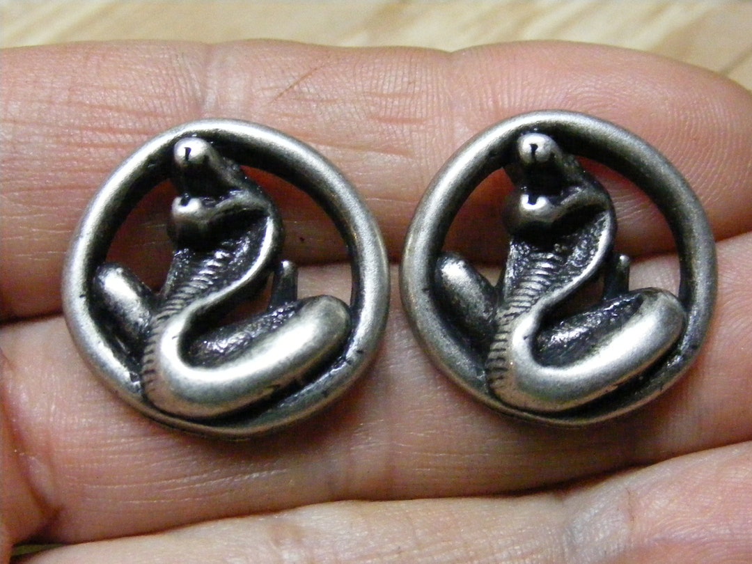 Nicky Epstein Cobra Snake Buttons, Lot of 2 ....lot #1733 - Etsy