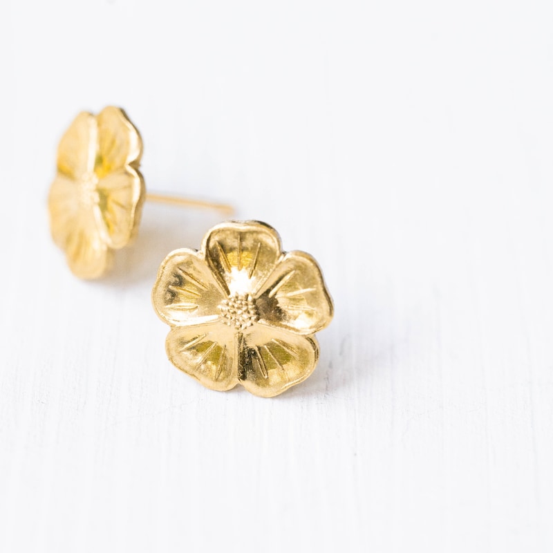 Gold Flower Earrings - Etsy