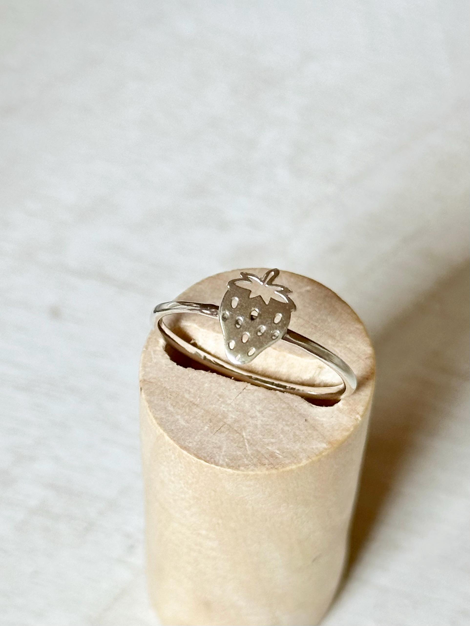 Dainty Strawberry Ring - Etsy