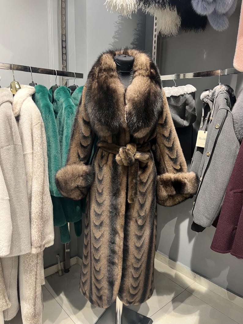 Mink and Fox Blend Coat | Genuine Fox Fur Collar, Handmade Outerwear ...
