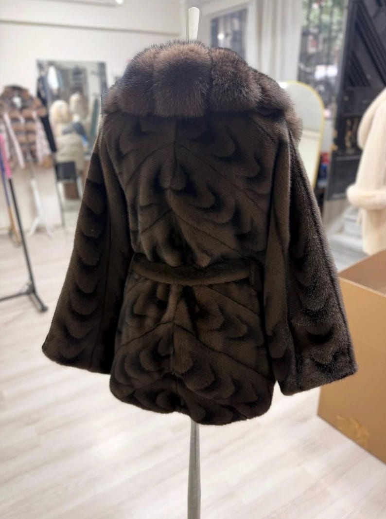 Handmade Mink Fur Coat and Genuine Fox Fur Collar – Mink-look Alcantara ...
