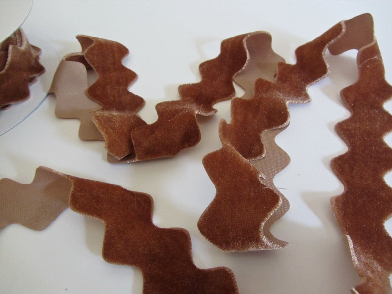 Brown Velvet Ric Rac Trim Ribbon May Arts End of Bolt - Etsy
