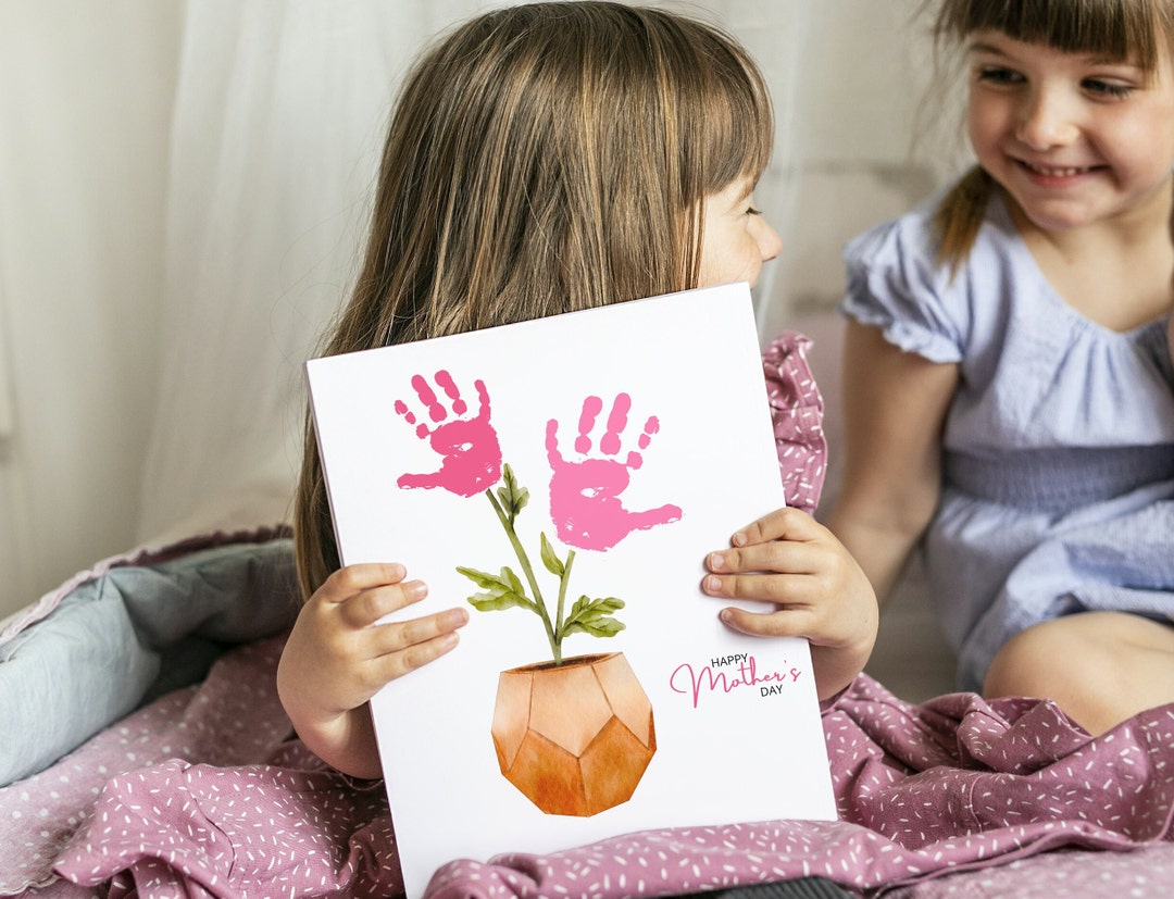 Mother’s Day Printable DIY Gift for Grandma Handprint Card Craft Fun ...