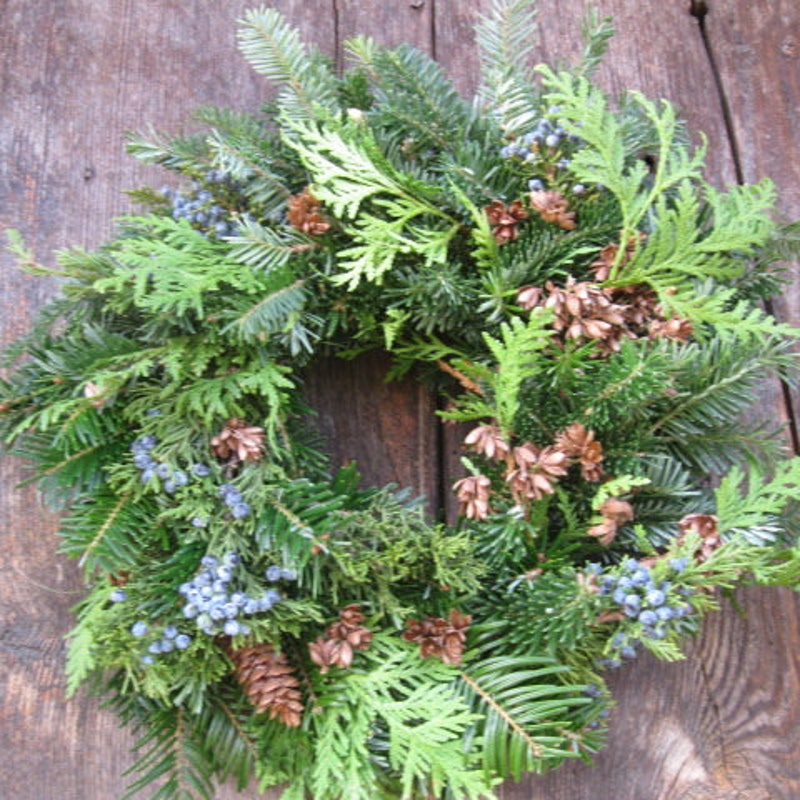Fresh Christmas Wreaths - Etsy