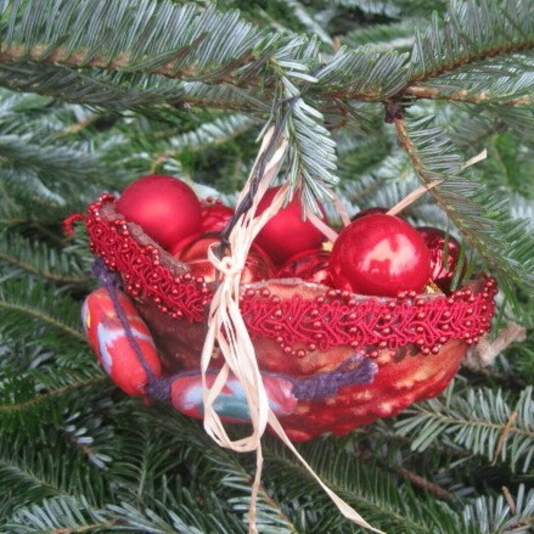 RED GOURD Basket Hanging Autumn or Holiday ORNAMENT - Etsy