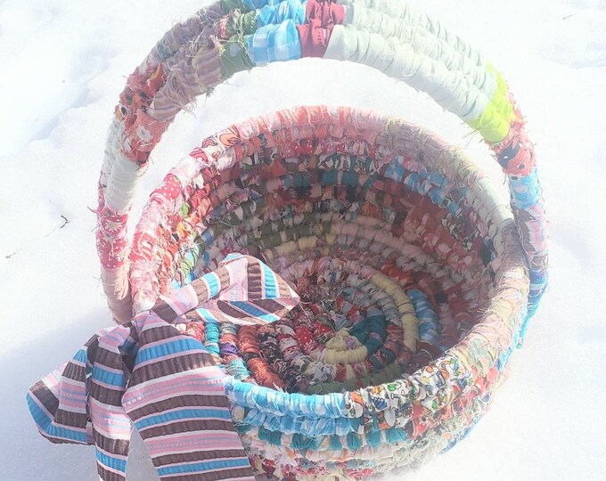 CLASSIC Textile Art RAG BASKET Bucket Tote - Etsy